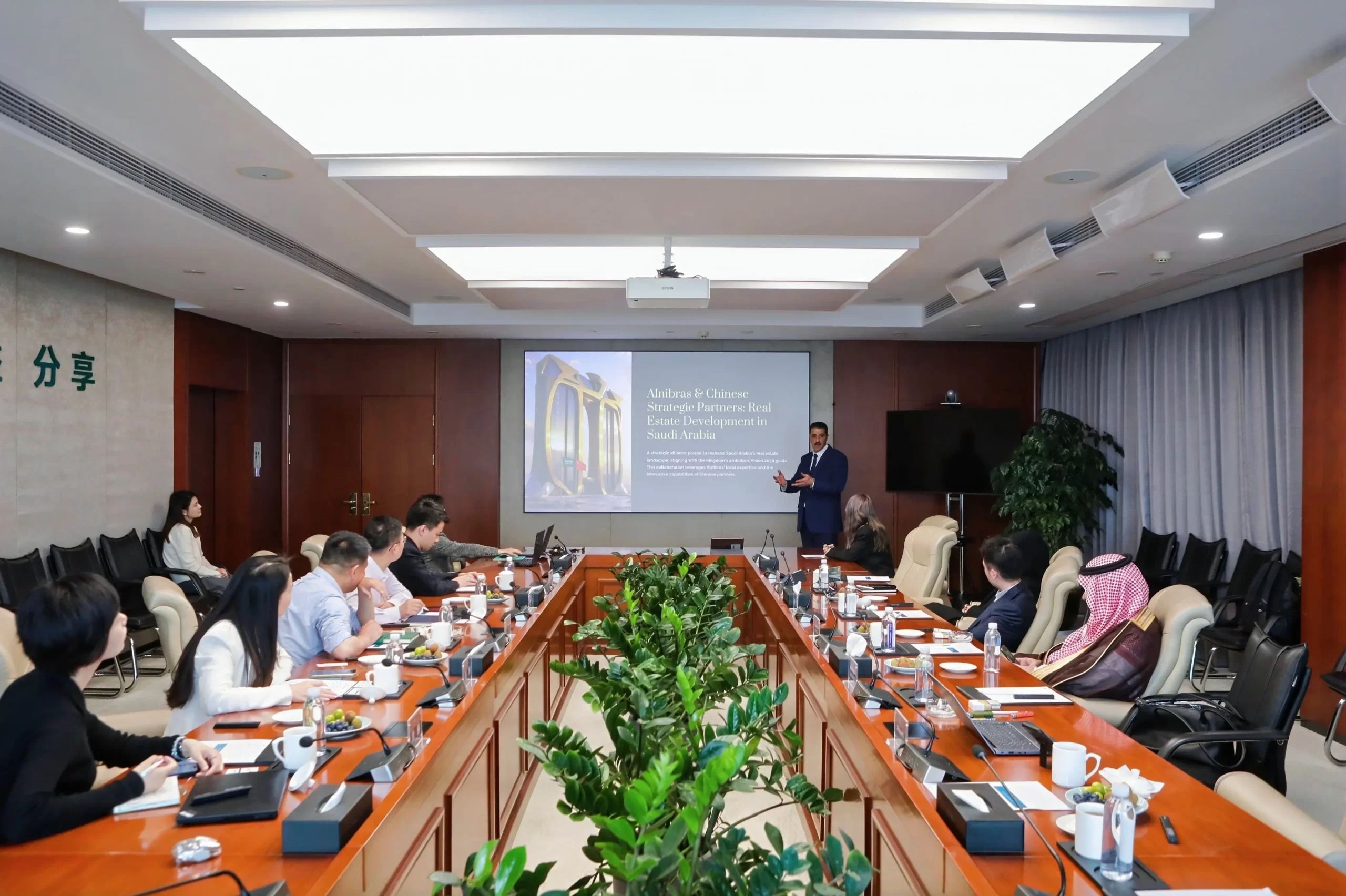 Al Nebras visits GreenTown and explores opportunities for cooperation